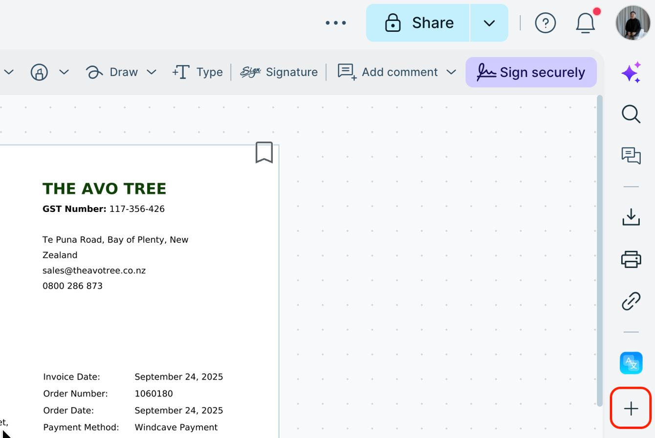 How do I easily extract details from an invoice?